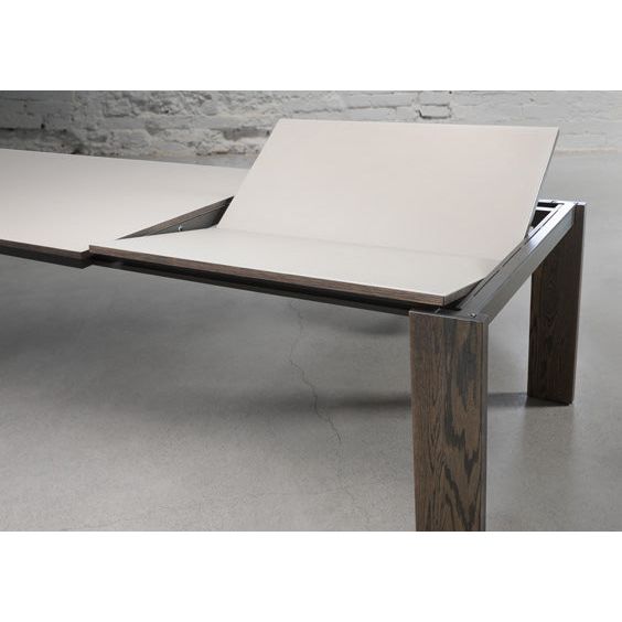 Trica Empire Extendable Table – MYHome Furniture